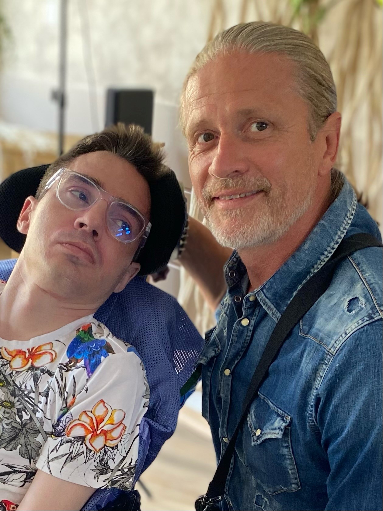 Emmanuel Petit, parrain de l’AHF, se rend à la MAS Le Pré aux Saules ...